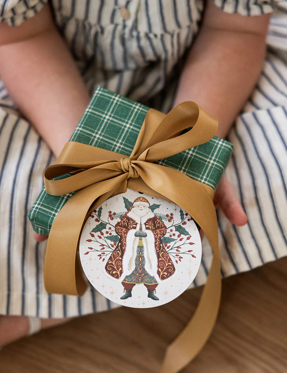 Christmas Bauble Gift Tags | BESPOKE LETTERPRESS – Unveiling Poppy